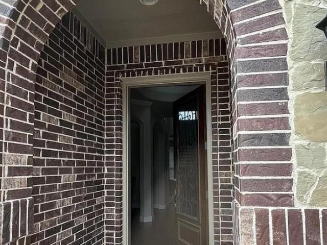 7025 Benjamin Way