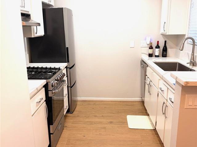 7025 Glade Ave, Unit 19, Canoga Park, CA 91303 | MLS #SR26085 | Compass