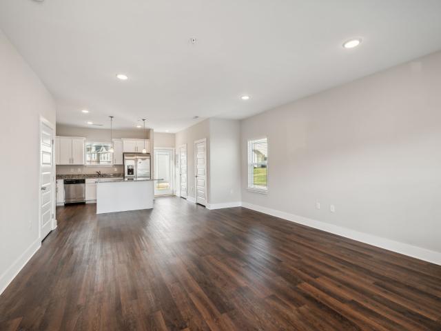 7026 Magnolia Crossings