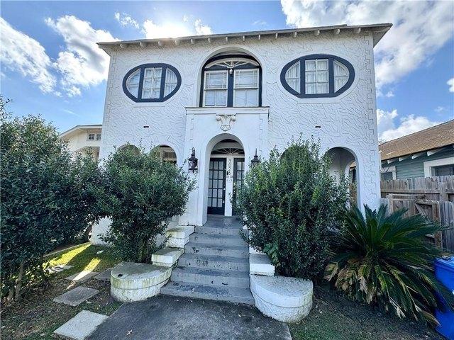 7026 S Claiborne Ave, New Orleans, LA 70125