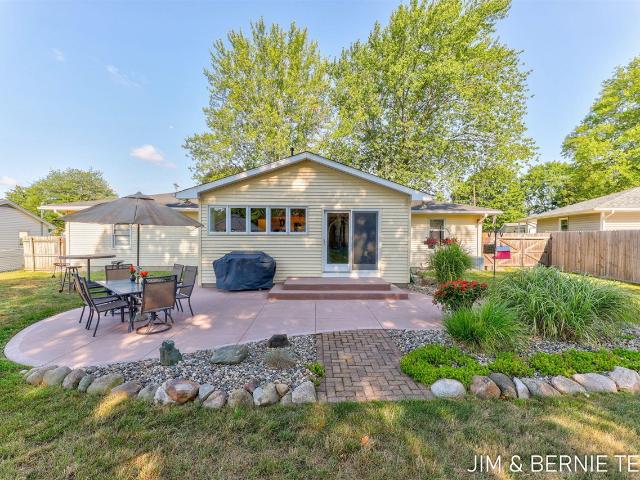 7026 Southwood Drive