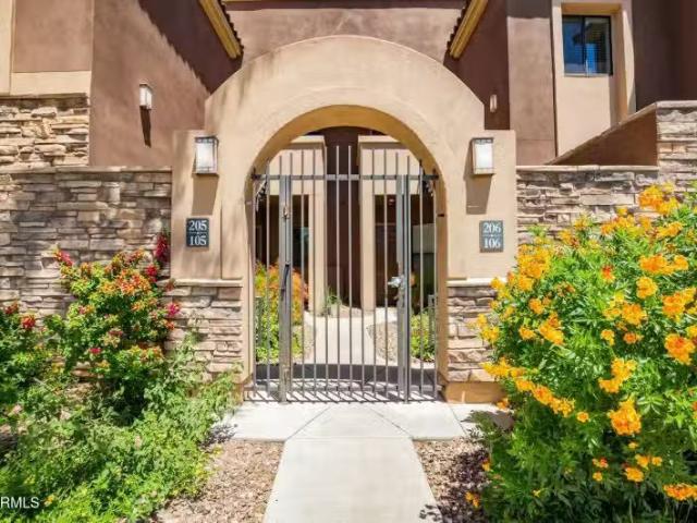 7027 N Scottsdale Rd #206, Paradise Valley, AZ 85253 MLS 679.