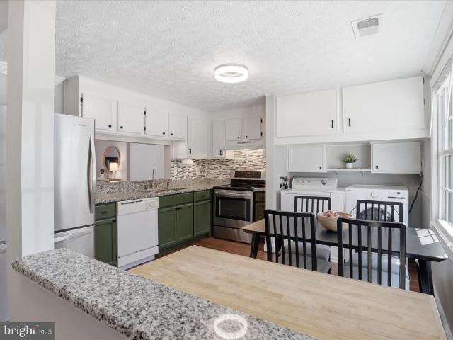 7027 Bryant Towne Court