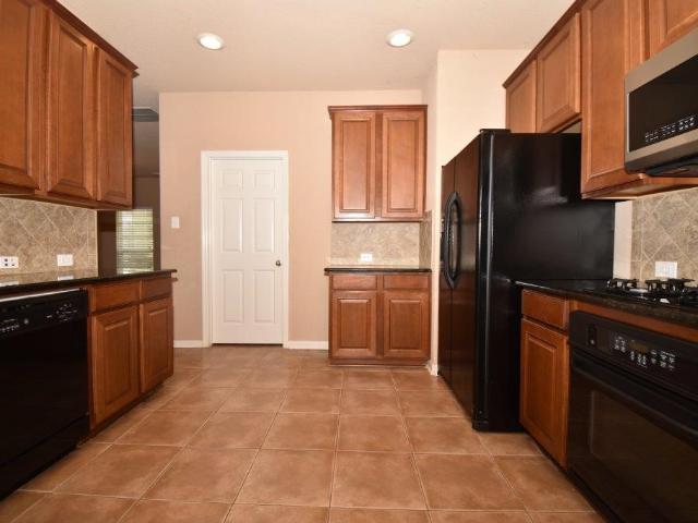7027 Crockett Ridge Drive