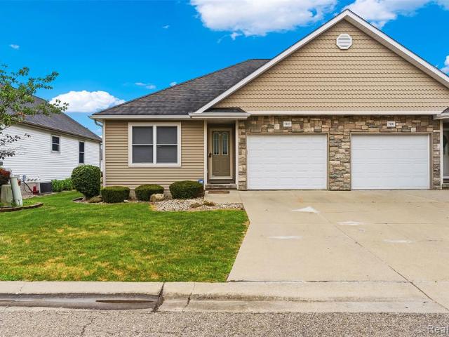 7027 Stratford Lane
