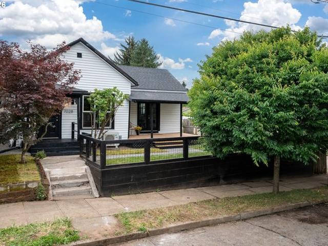 7028 N Saint Louis Ave, Portland, OR 97203