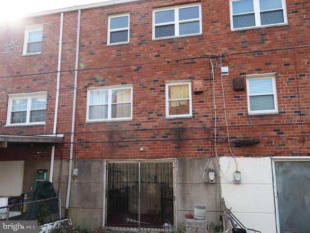7028 Sheldrake Pl, Philadelphia, PA 19153 | MLS #PAPH2570 | Compass