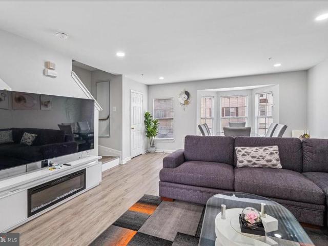 7029 Migliori Court
