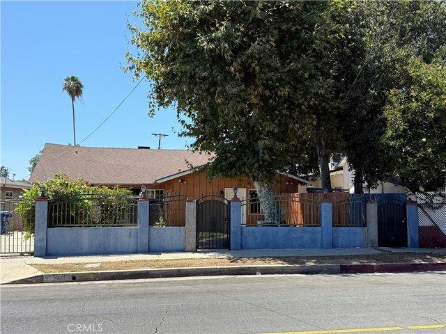 7029 Bellaire Ave, Los Angeles, CA 91605