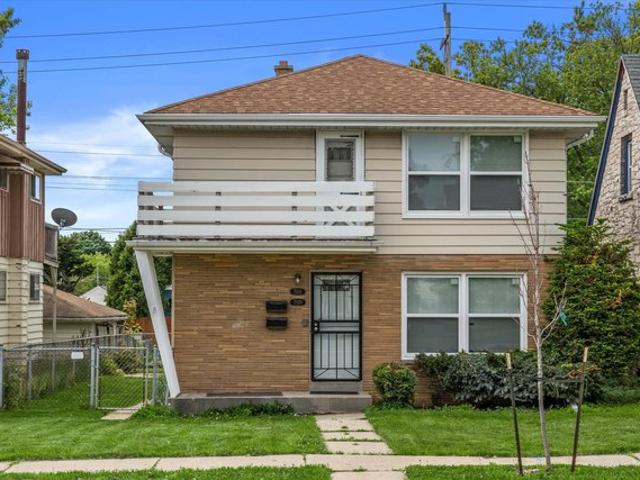 7029 W Hampton Ave, Milwaukee, WI 53218