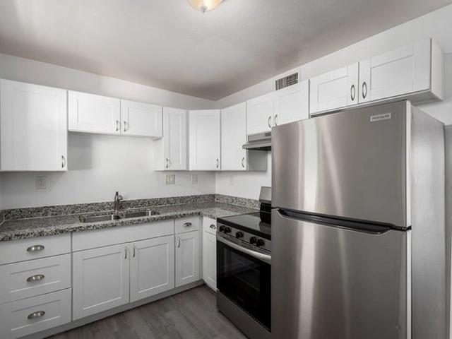 7020 N 75th Ave, Glendale, AZ 85303