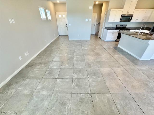 7020 Colonial Ranch Street