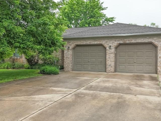 7020 Dove Court