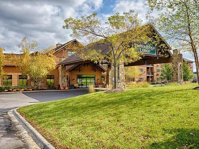 7020 Grand Geneva Way Unit 137, Lake Geneva, WI 53147