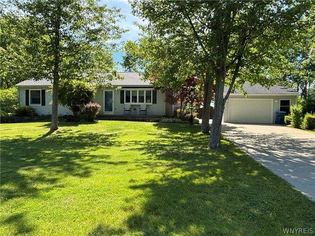 7020 Potter Rd, Derby, NY 14047
