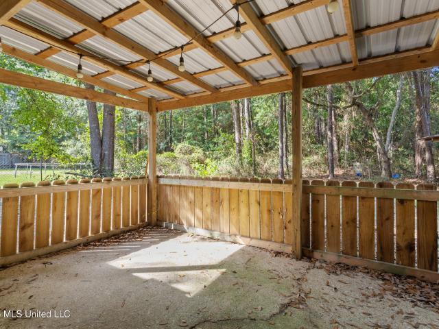 7020 Red Bud Ln, Ocean Springs, MS 39564 | MLS #4154