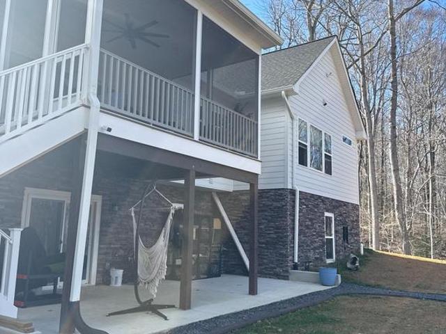 7021 Compass Court