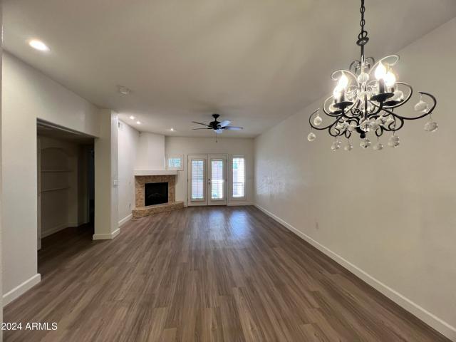 7021 E EARLL Drive # 119