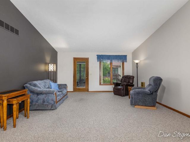 7021 Gardenview Court # 19