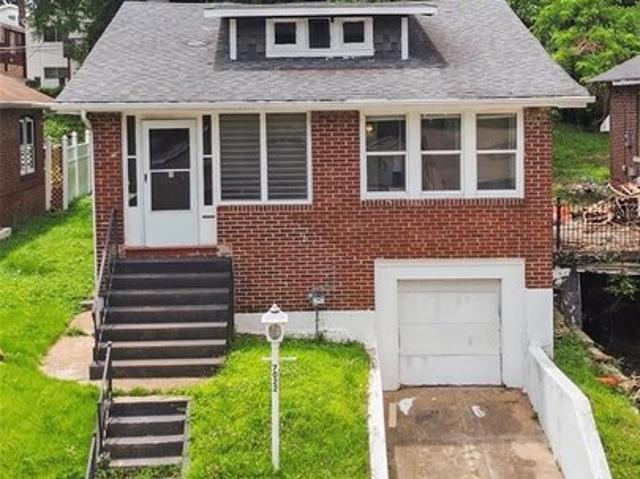 7022 Edison Ave, Saint Louis, MO 63121