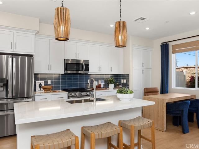 7022 Solara Way, Westminster, CA 92683 | Compass