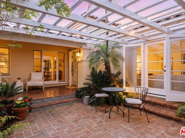 702 16th St, Santa Monica, CA 90402