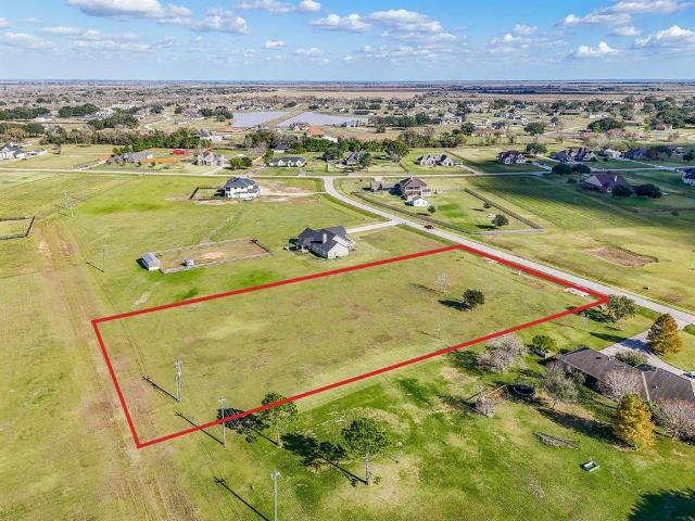 702 Comanche Trail Dr, Rosharon, TX 77583 | MLS #21132