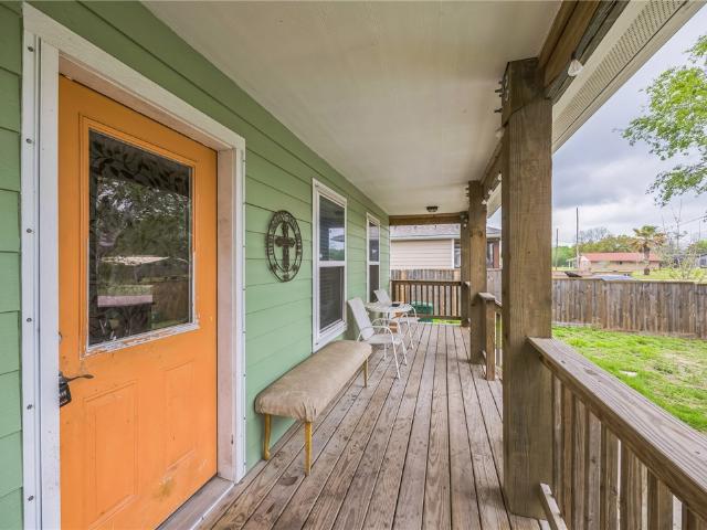 702 Celia St, Woodsboro, TX 78393 | MLS #470665 | Compass