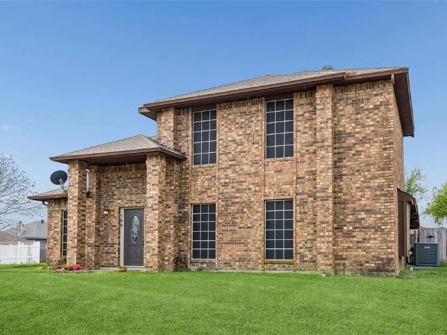 702 Cresent Dr, DeSoto, TX 75115 | MLS #21224 | Compass