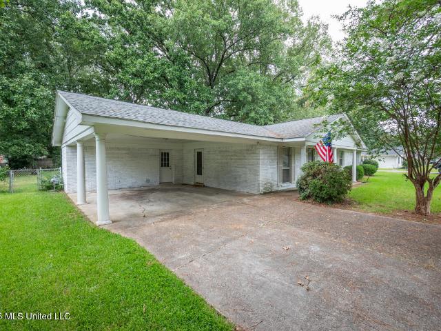 702 Cypress Road