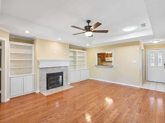 702 Azalea Trail