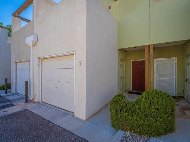 702 Broadway Boulevard SE APT 7