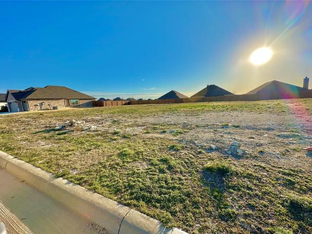 702 Broken Bow Lane