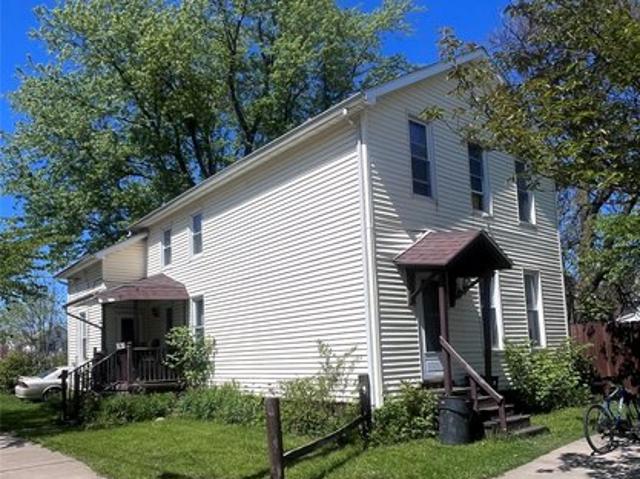 702 E 14th St, Erie, PA 16503