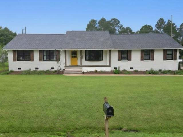 702 E 27th Ave, Cordele, GA 31015