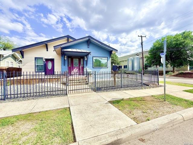 702 E Euclid Ave, San Antonio, TX 78212