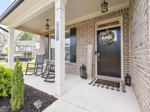 702 Eagles Nest Circle
