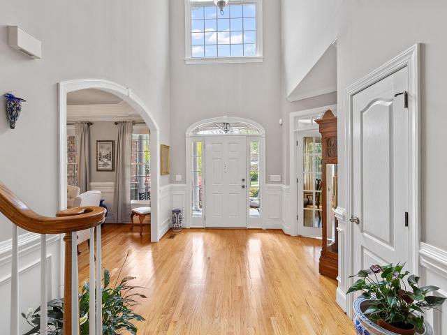 702 Edgemore Ave, Cary, NC 27519 | MLS #10159 | Compass