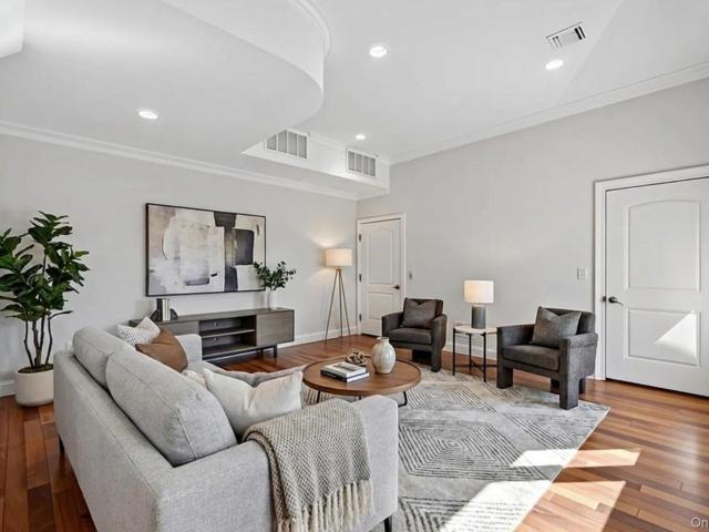 702 Equestrian Way