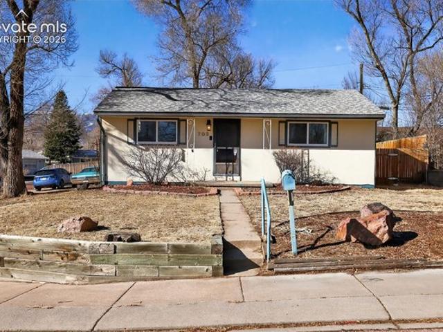 702 Erie Rd, Colorado Springs, CO 80910