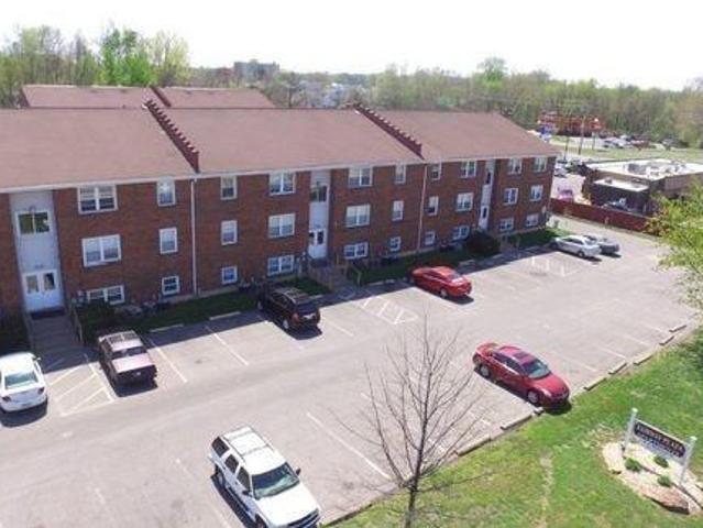 702 Fairway Drive 2 Bedroom Apartment for Rent at 702 Fairway Dr, Evansville, IN 47710