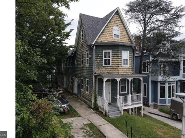 702 Homestead St, Baltimore, MD 21218