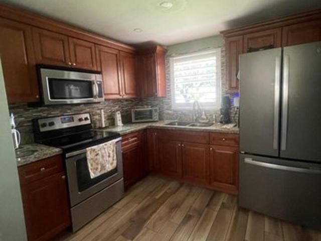 702 Lori Dr Apt 195, Palm Springs, FL 33461