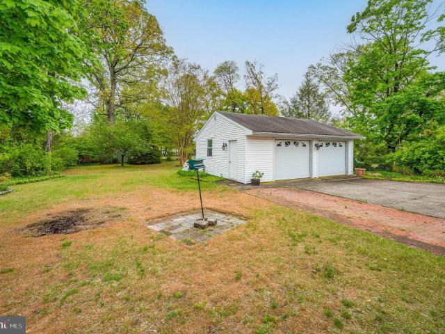 702 Linfield Ave, Delran, NJ 08075 | MLS #NJBL2110 | Compass