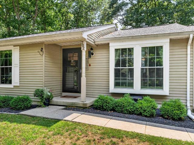 702 Moonraker Ct
