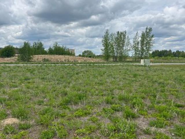 702 Margaret Ln NE, Isanti, MN 55040