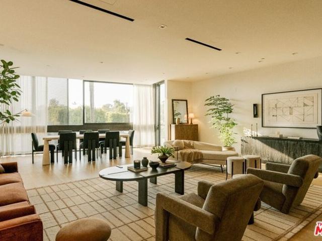 702 N Doheny Dr Apt 302, West Hollywood, CA 90069