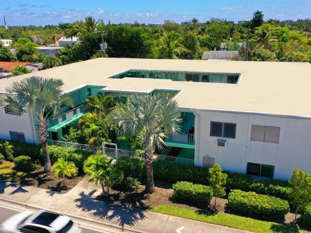 702 N Federal Hwy Apt A8, Lake Worth Beach, FL 33460
