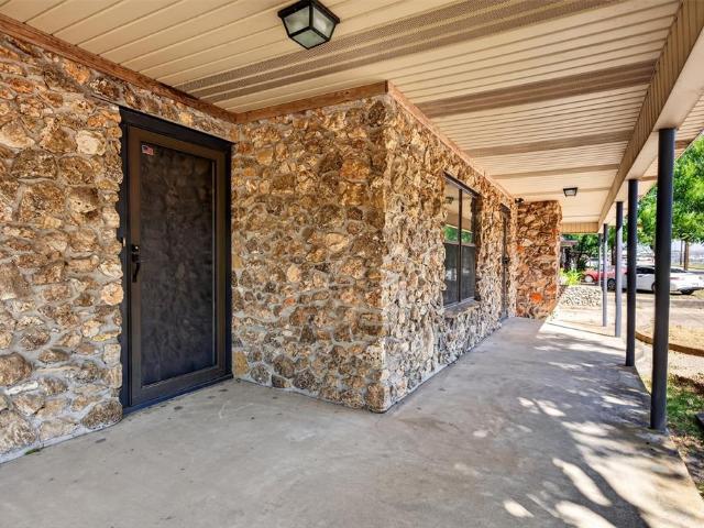 702 N Rita Street