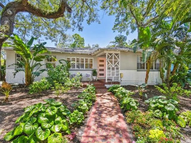 702 S Willow Ave, Tampa, FL 33606
